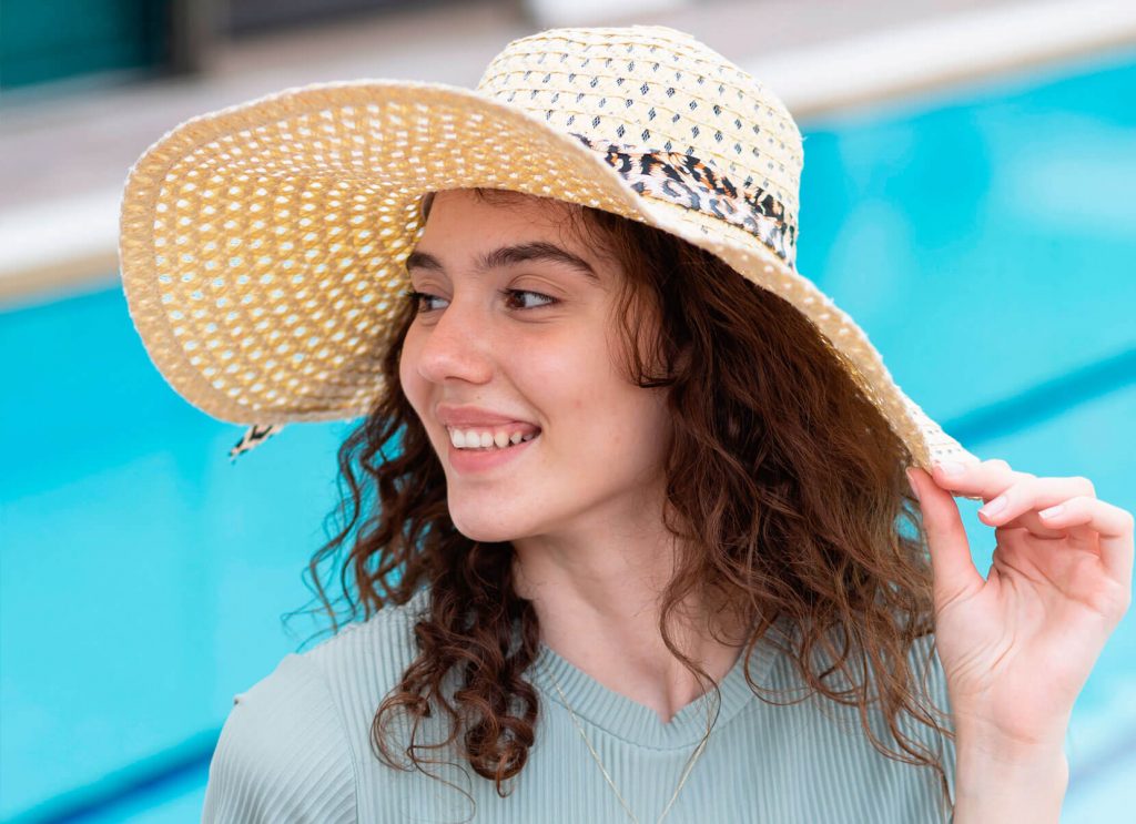 Relaxing at the Pool – Afridrum Productions